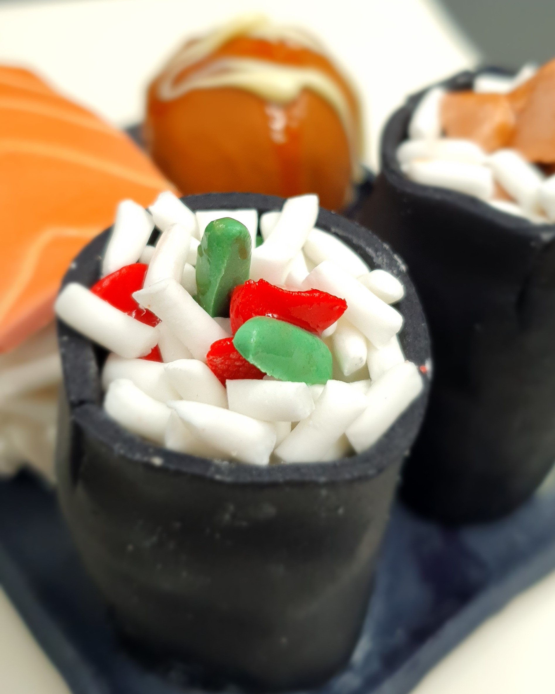 Happy 30th Birthday Mink. A personalised cake featuring Japanese ...