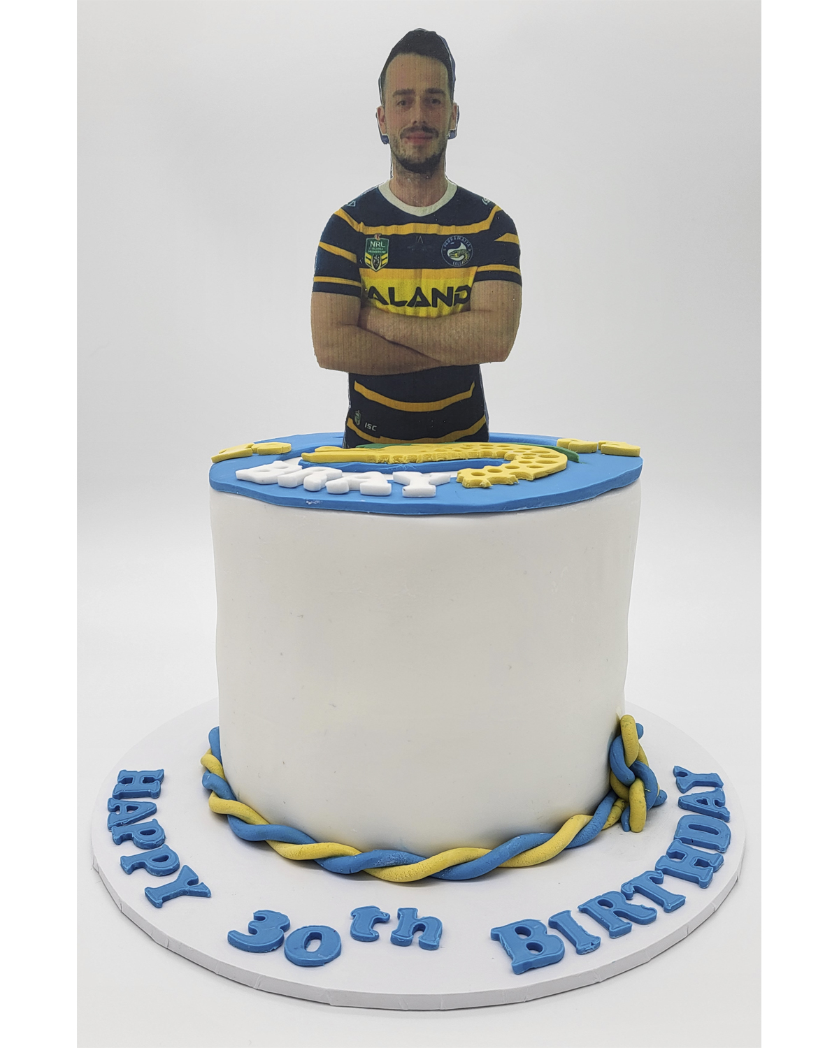 Happy 30th Birthday Bray – Maria's Marvellous Cakes